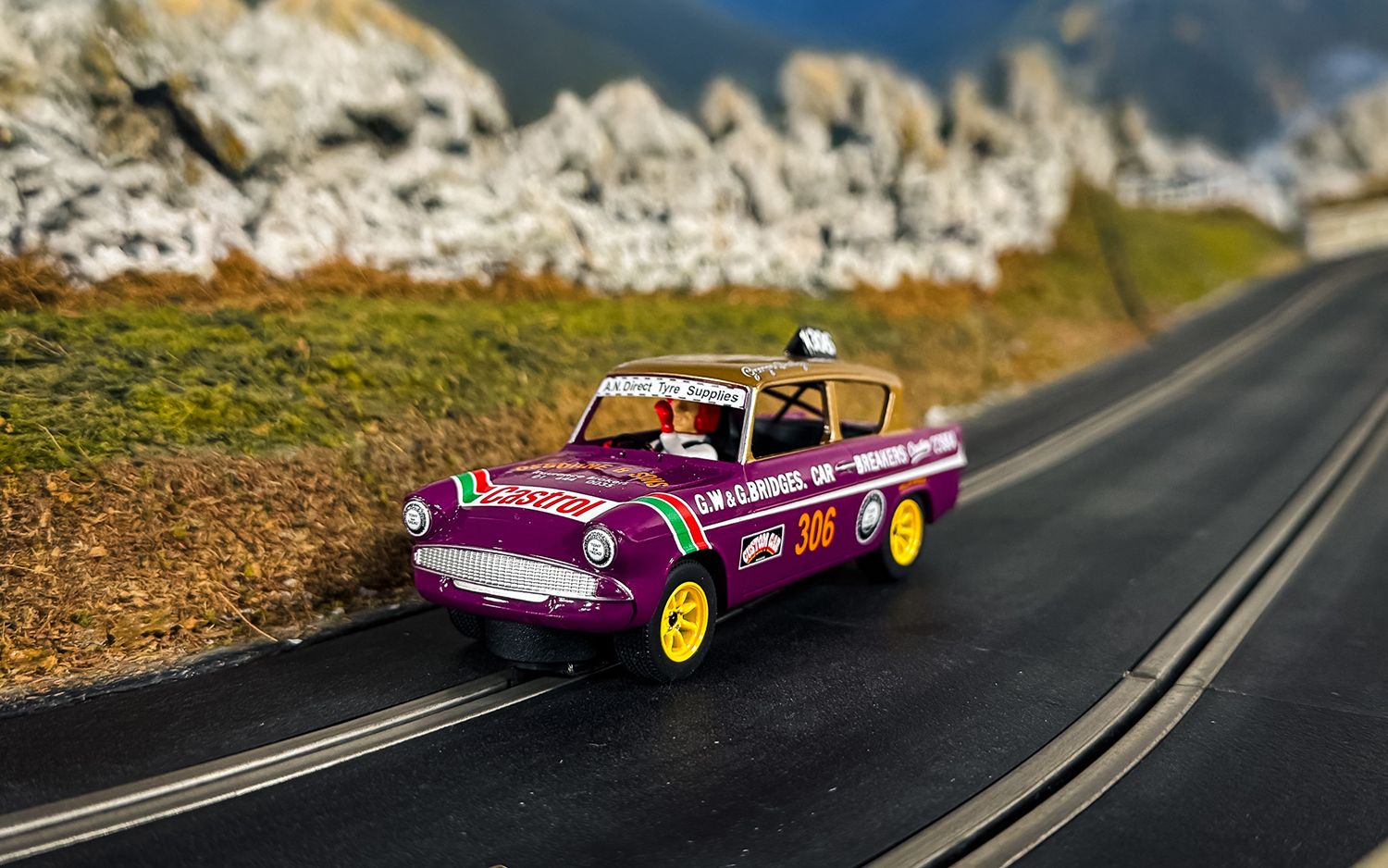 Ford Anglia 105E George Polley 306 – Hobby and Toy Central